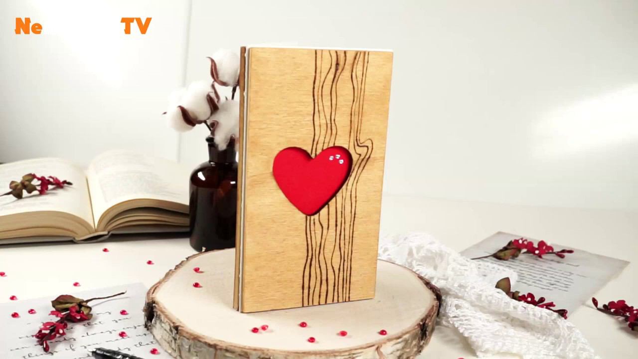 113. Деревянная открытка лобзиком и выжигателем