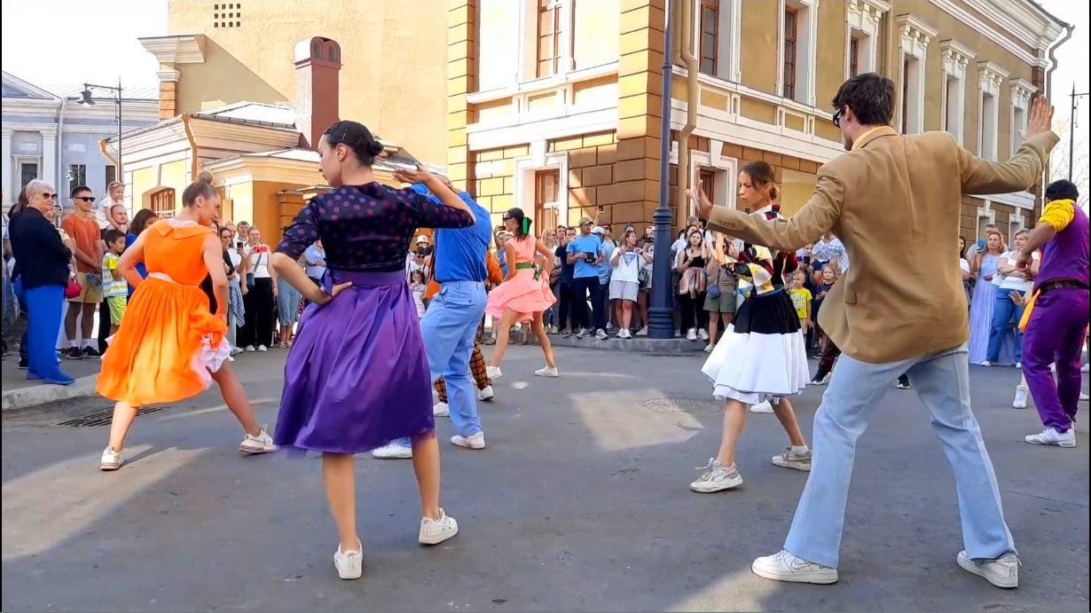 Прогулка по Кинопарку МОСКИНО... (6 из 9)