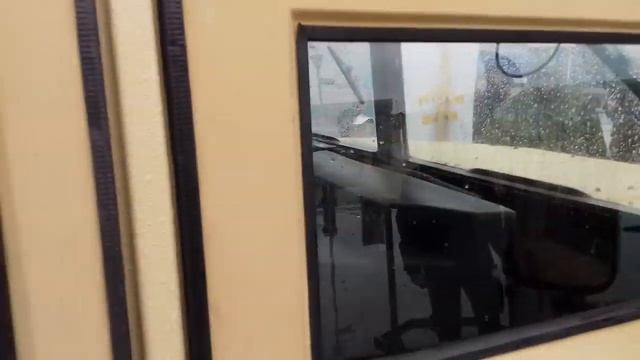 Военный Хаммер в России.