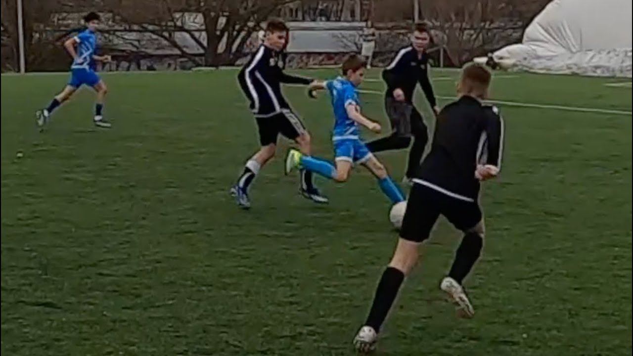 Интересный гол боком в матче с FFC (2010-2011)