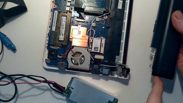 Блок питания для ноутбука если нет штатного DC разъема