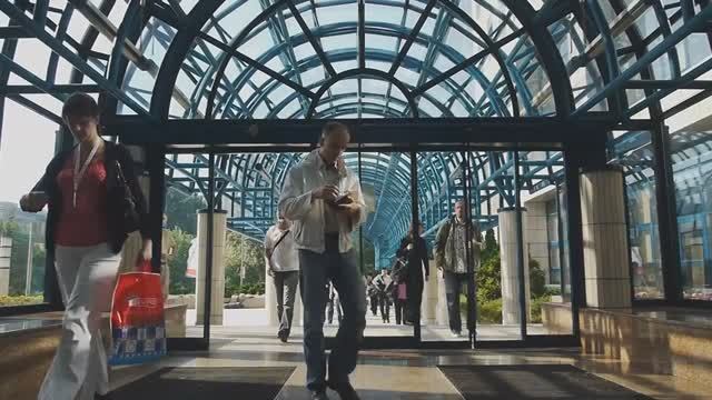 Презентация для инвесторов компании "УРСА БАНК" | FreeMotion Group