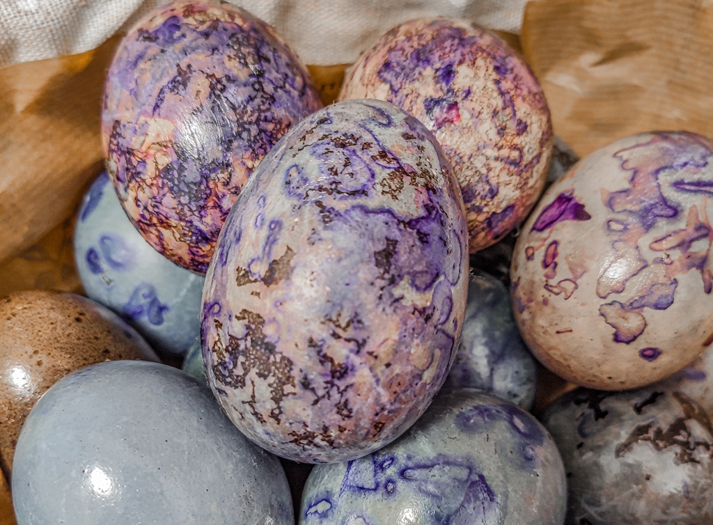 КОСМИЧЕСКИЕ ЯЙЦА