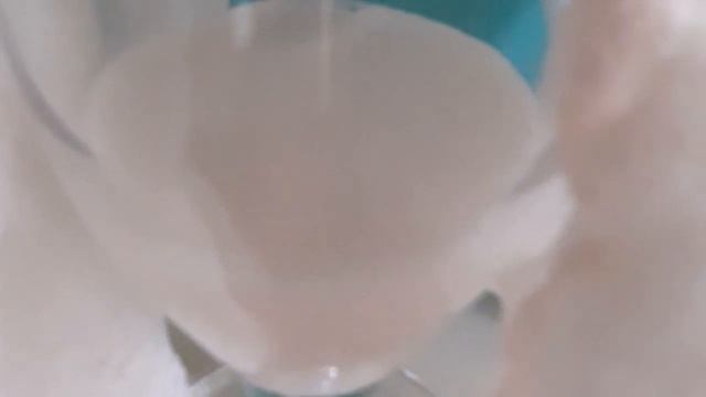 Молоко из овсяных хлопьев, или из любой крупы, или из орешков. Самодельное молочко для всей семьи.