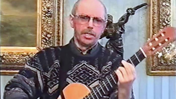 "На границе мечты" (запись 2000 г.). Исполняет автор - Сергей Филиппов.