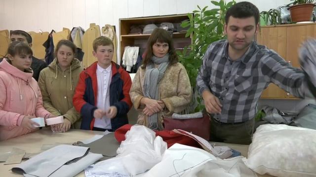 Экскурсия школьников на мебельную фабрику (2018)