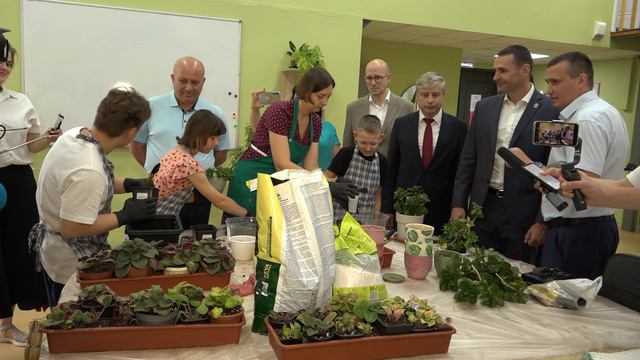 Сюжет: "Приезд ВРИО Губернатора Дмитрия Демешина в РРЦ РАС ТМНР"