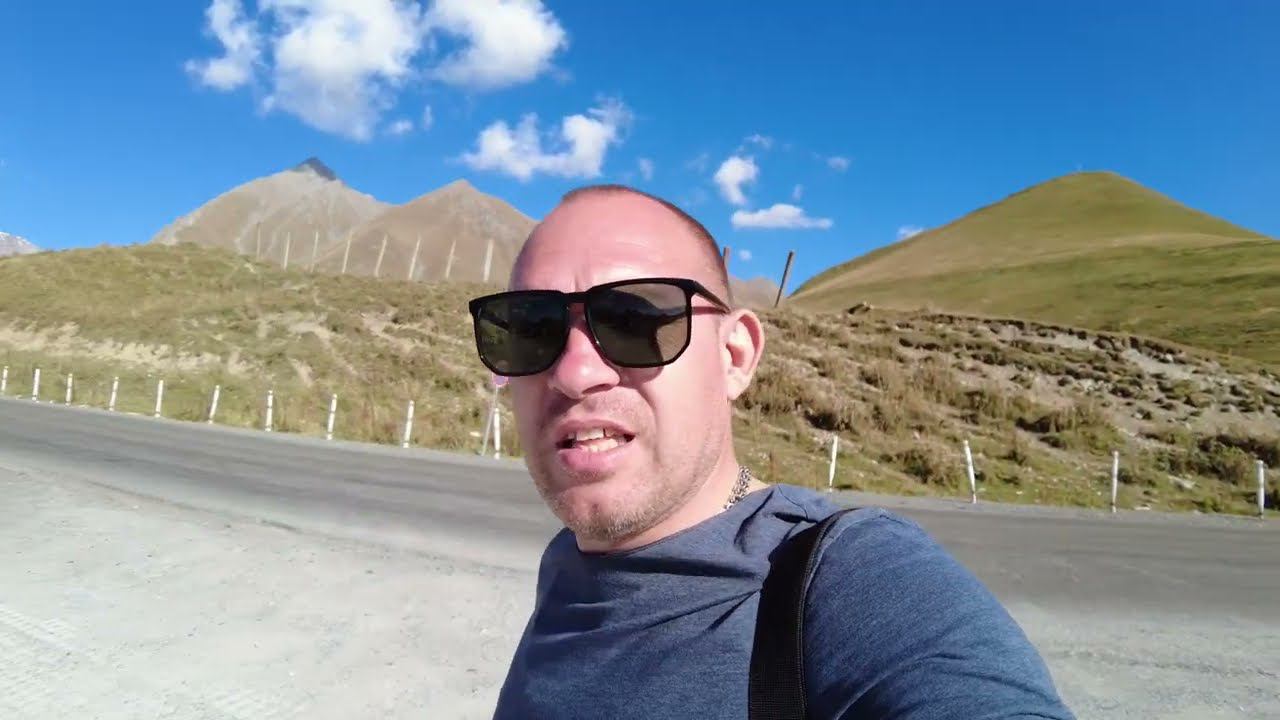 Пробка на границе с Грузией (Дорога до Тбилиси, встреча с родными  спустя 37 лет )