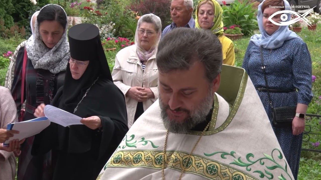 Освящение колоколов Николо-Успенского храма Никольского женского монастыря с. Венев-монастырь