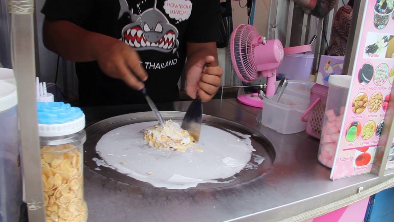 Мороженное на улице Патонга