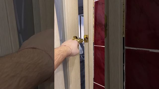 Когда в туалете закончилась бумага | Семейные приколы | Тик Ток