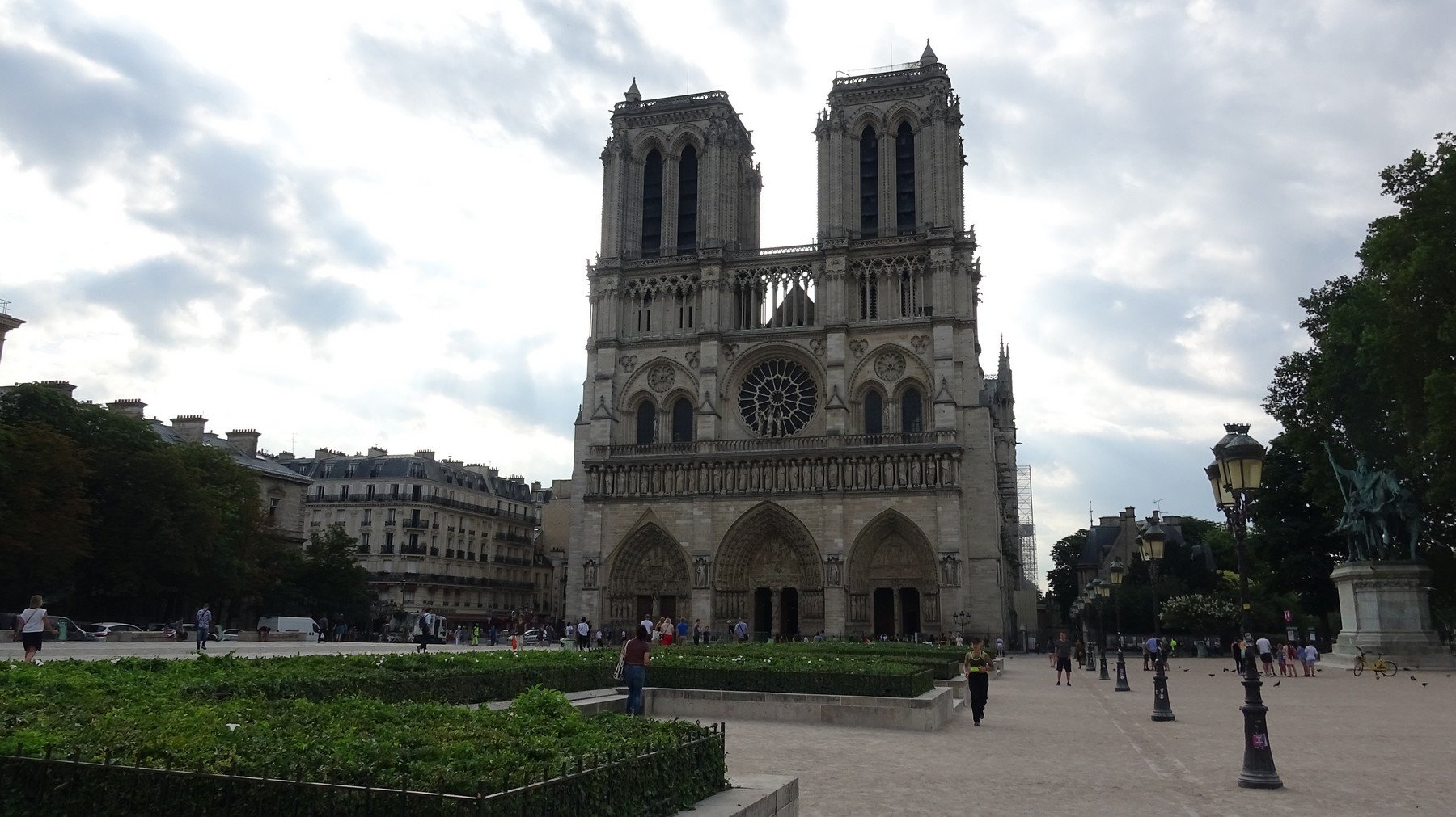 201807 Франция Париж Собор Парижской Богоматери
