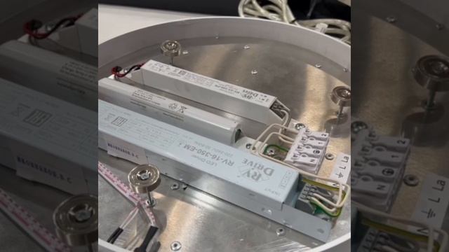 Магнитная система крепления - просто и очень надежно