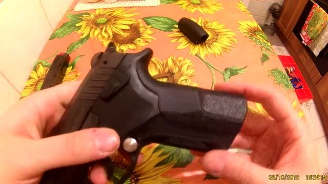 Grand Power T-12 ( замена штатной накладки рукояди на спортивную )