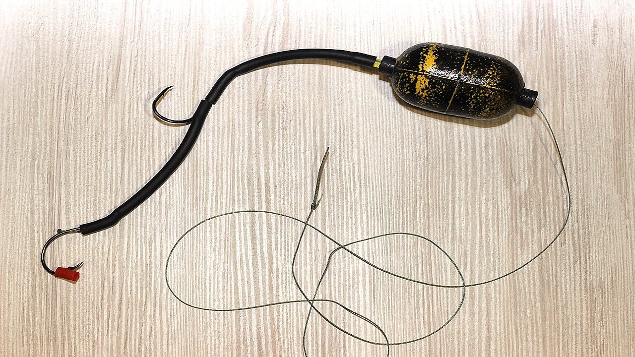 ПОДВОДНЫЙ ПОПЛАВОК НА СОМА СВОИМИ РУКАМИ.