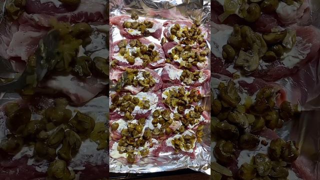 Свинина с грибами и сыром в духовке 😋