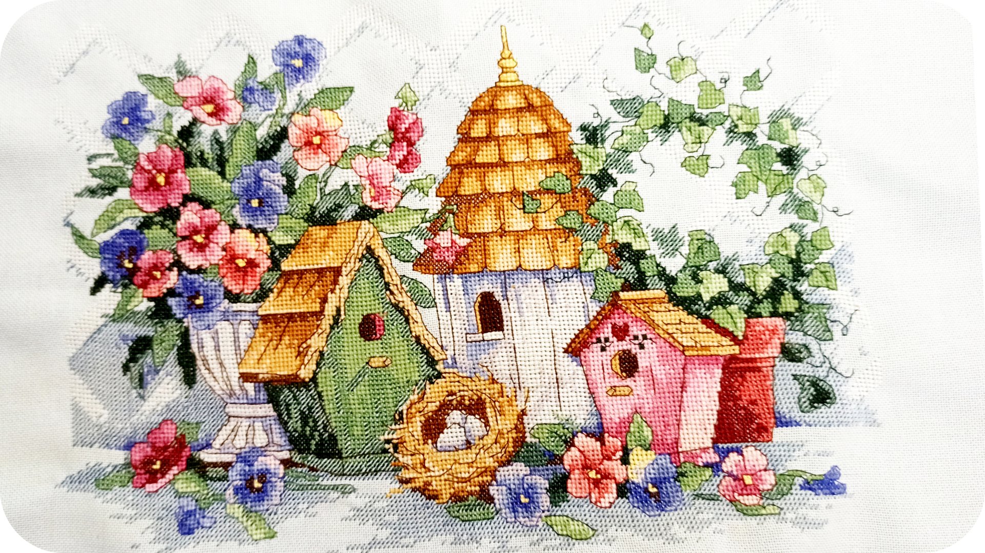 Наш супер отпуск и Вышивка крестиком на равномерке. Готовая работа Summer Homes от Дименешенс.