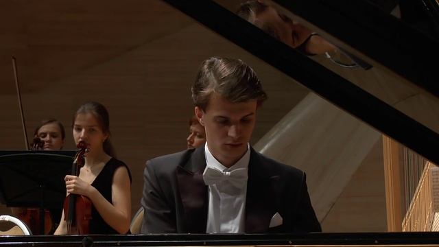 Elegy. To the 100th anniversary of Armenian Genocide.