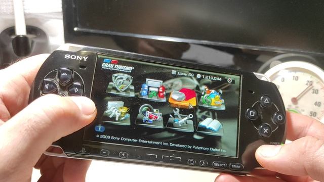 Чит коды на Gran Turismo PSP