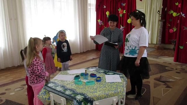 МДОУ 308 Новикова М.В. ООД  по художественно-эстетическому развитию "Разноцветная страна"