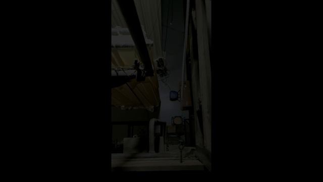 Подвеска оттяжки на альпинистком оборудование.