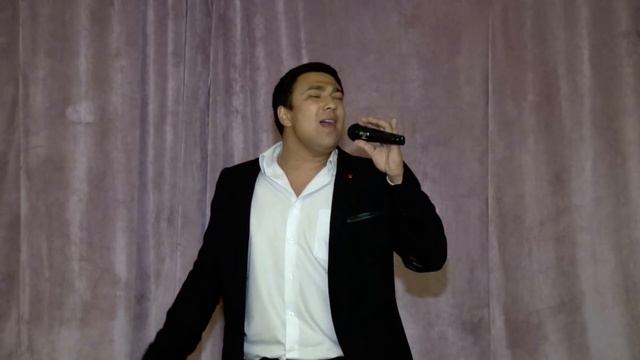 Поёт Анатолий Череповский