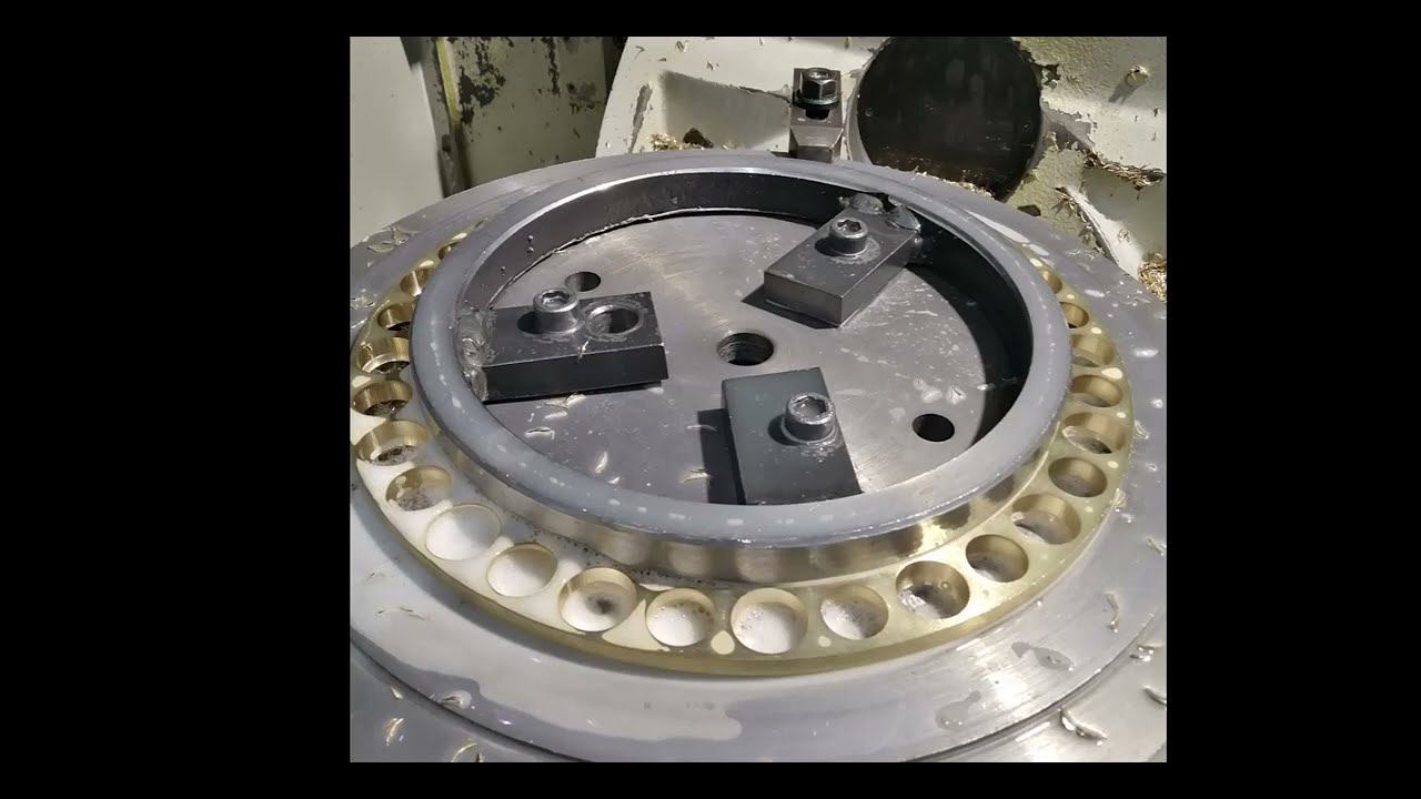 Программирование повторяющихся элементов (угловой массив). AdemCAM - Sinumerik840d.