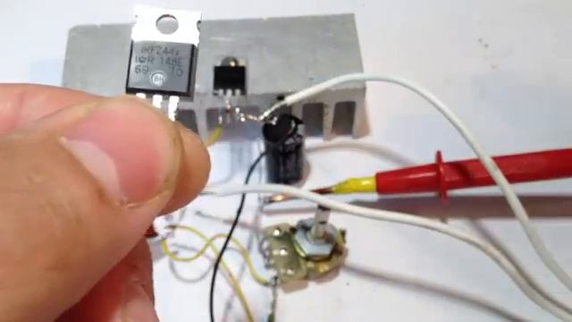 Регулируемый стабилизатор напряжения на Tl431 и полевом транзисторе