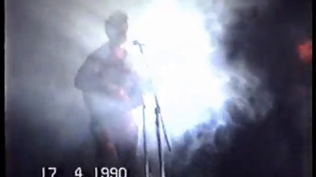 "Наёмник". Исп. А.Ермаков, С.Пантелеев  (гр. "Бачи").