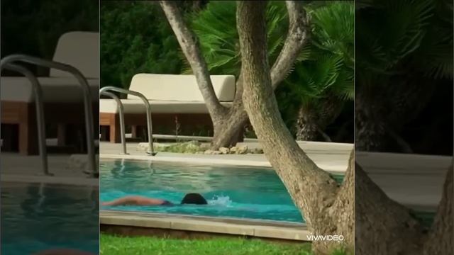 агент ПаТхан 2023 снова влюбилась шафрановый цвет.