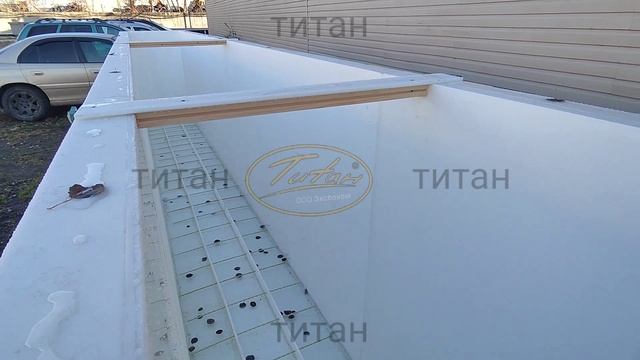 Смотровая яма ТИТАН в гараже для автомобилей гидроизолированная из пластика по чертежам