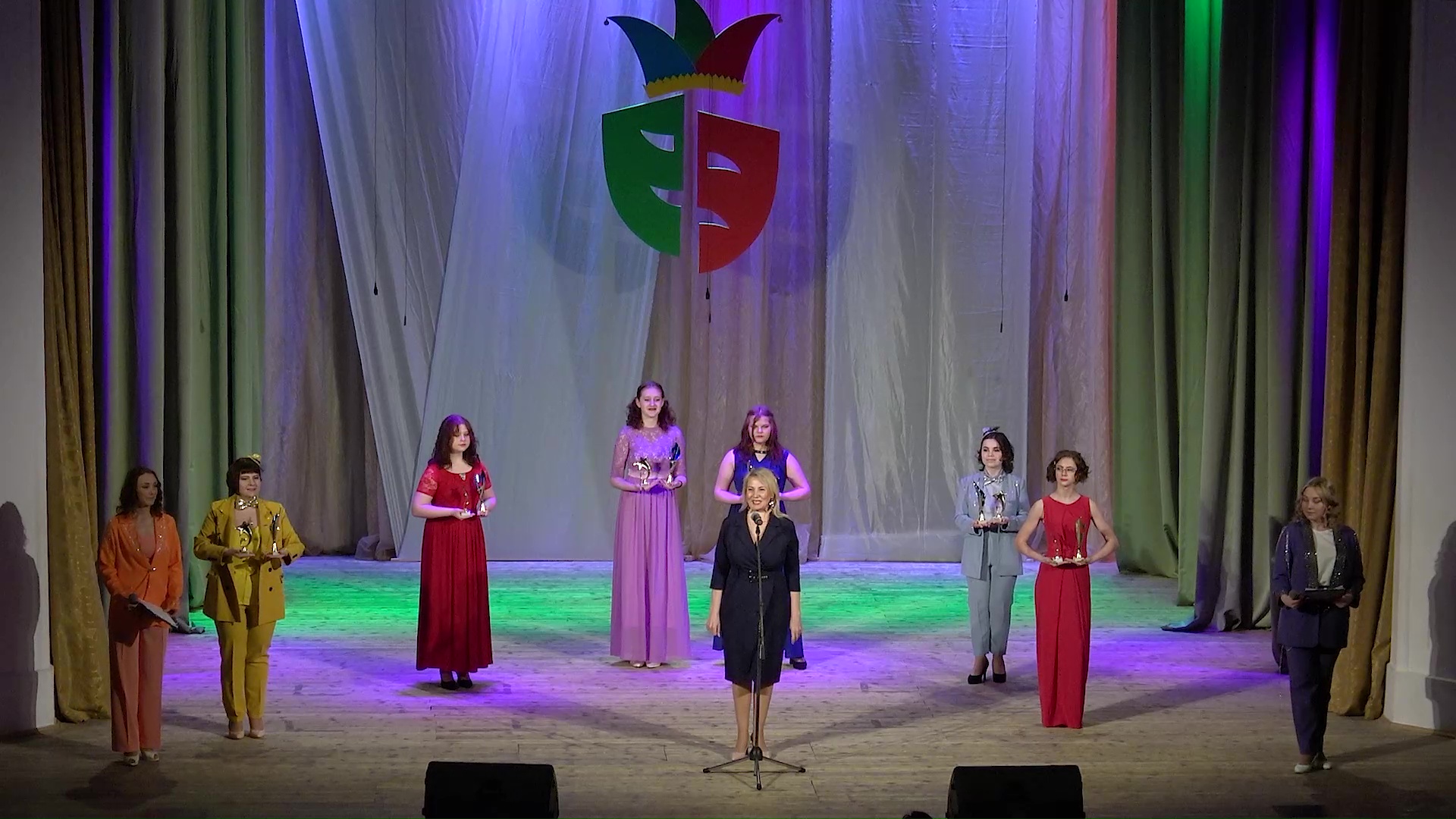 01.05.2022_Театральный конкурс "Зритель решает всё!" Часть 1