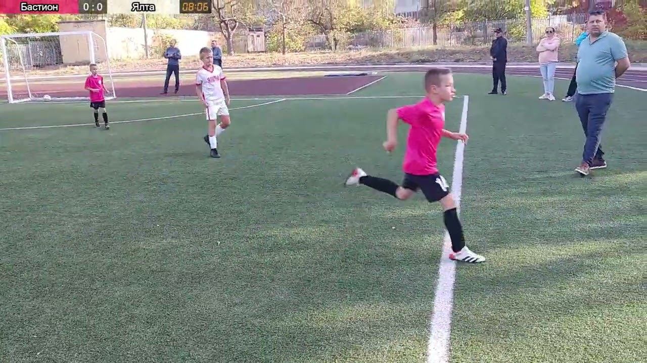 БАСТИОН - ДЮЦФС - Ялта 1ый Тайм Крым(2014)