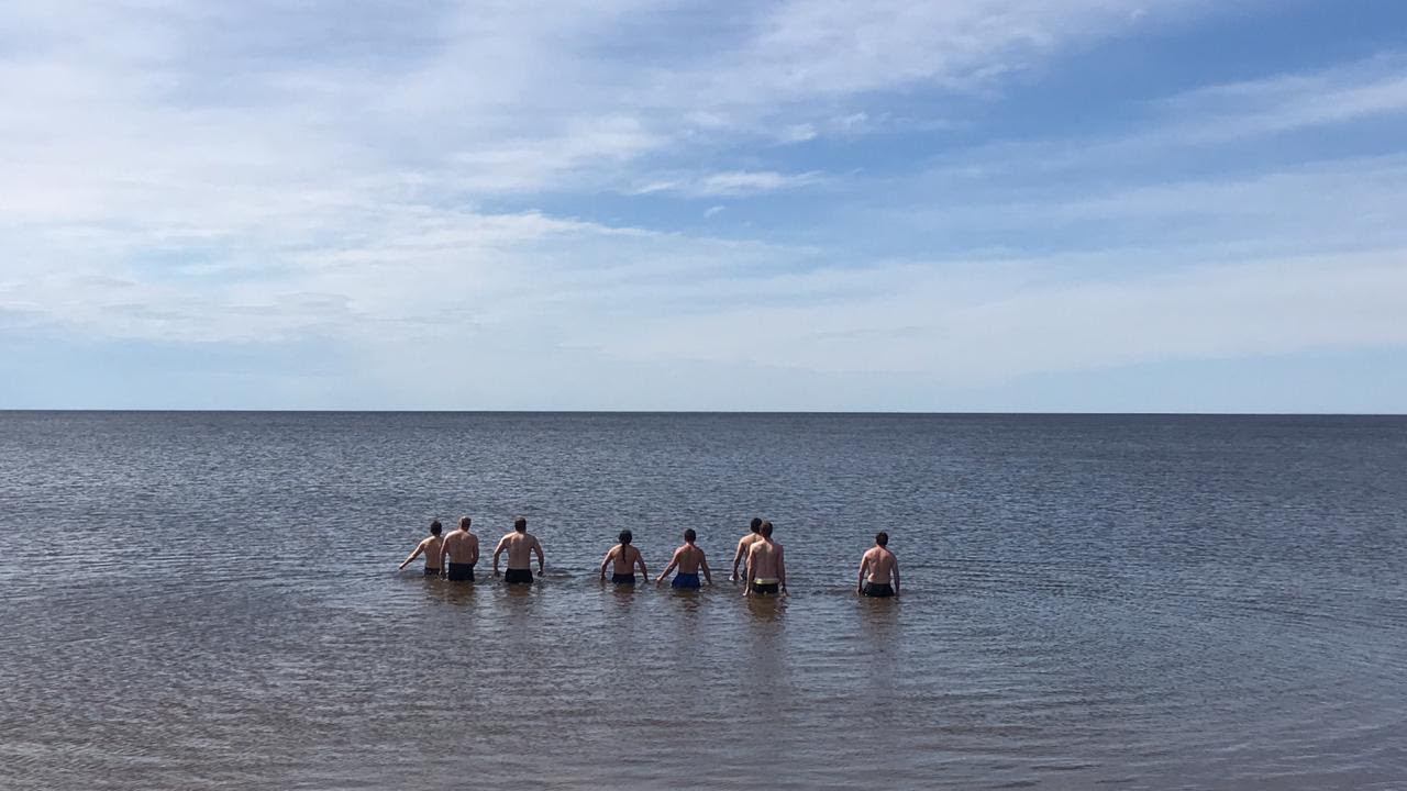 На зов мужского духа. Ретрит на Чудском озере