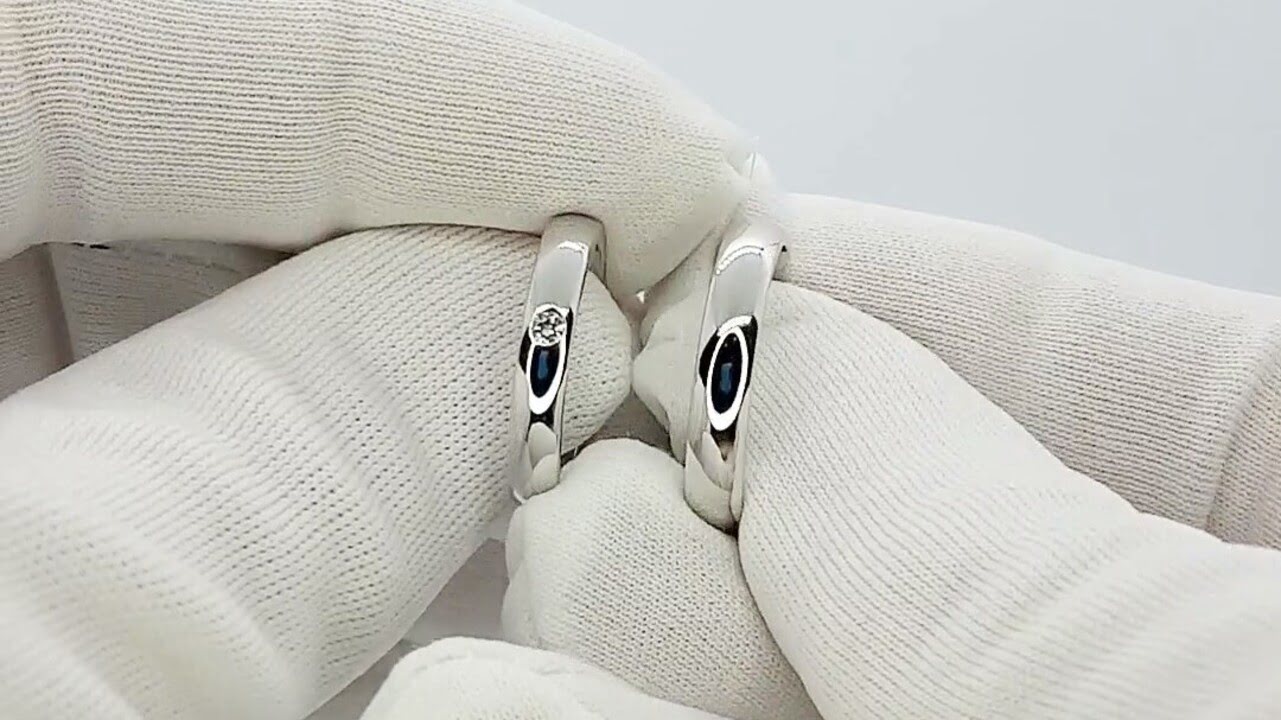 Парные классические обручальные кольца