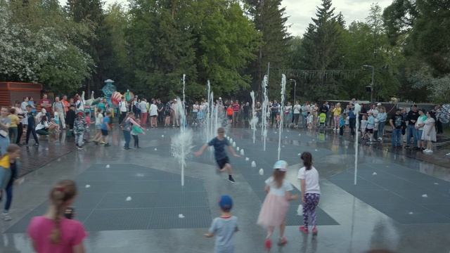 06 Музыка фонтана.mp4