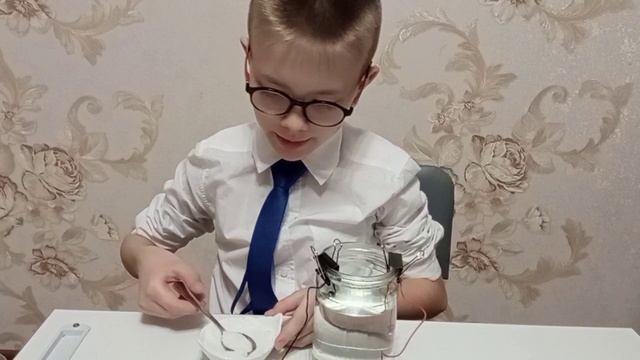 Проводит ли вода электрический ток?