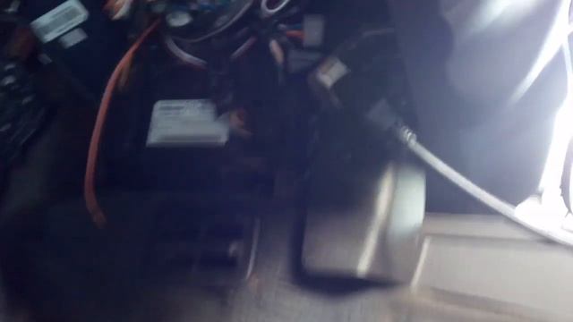 Диагностический разъем OBD2 на Nissan Navara