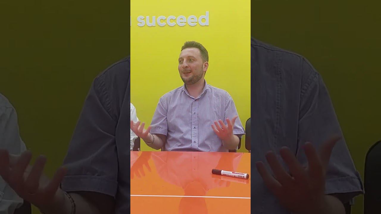 Яков Мухорин, был слесарем монтажником, сейчас предприниматель