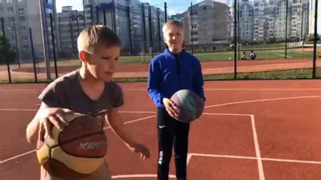 А вы чем занимаетесь?
