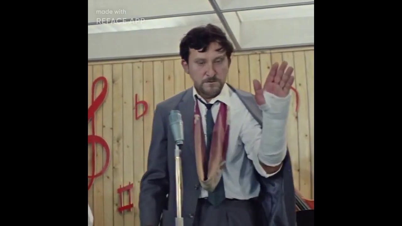 Выходные в разгаре! Песня про зайцев.