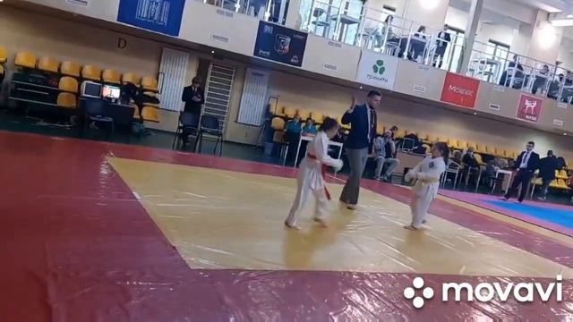 Наша звёздочка, Катя! Все сделала по установке ни каких лишних движений, молодец каратистка наша??!