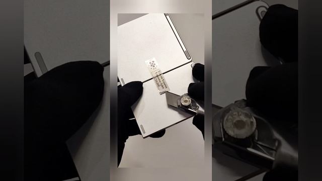 Этикетка (B) для принтера NIIMBOT B18 ES14*50-125 Серебр. матов "Контроль гарантии" VOID (Прямоуг.)