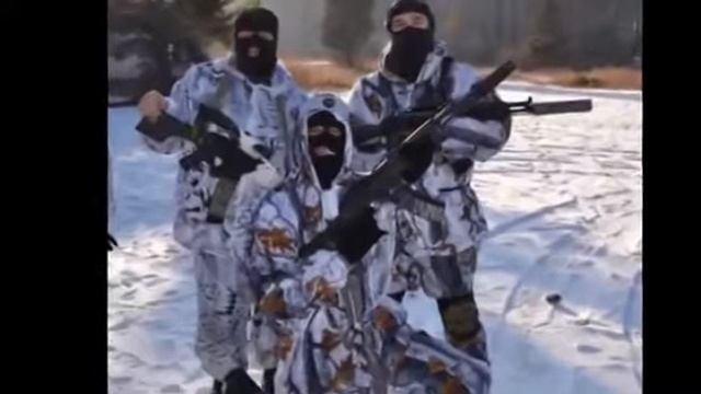 А кто увидит нас, тот сразу ахнет