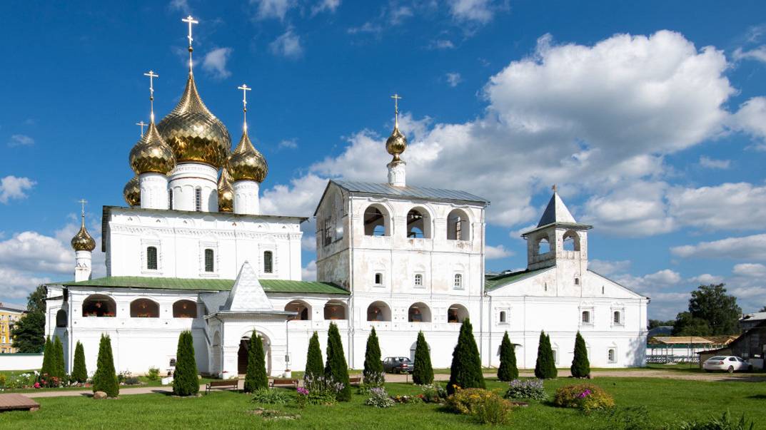 Углич. Воскресенский, Богоявленский и Алексеевский монастыри