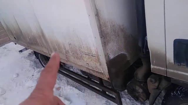 Застрял, вызвал МЧС, вытянули за деньги.