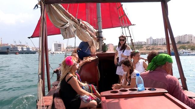 Выставка - Куклы