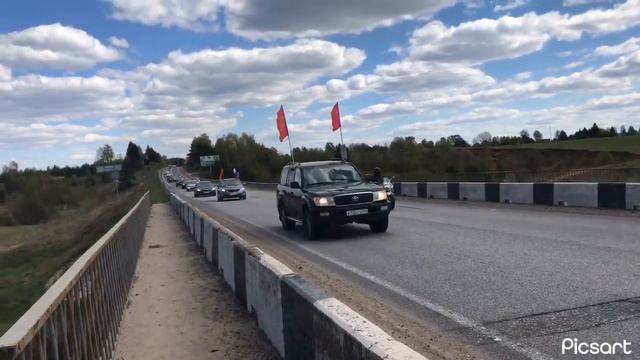 Третья серия, вокруг «Иваньковского" водохранилища на «Альфе» соло.