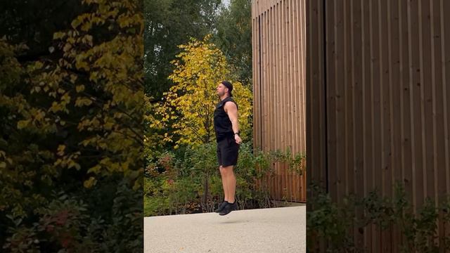 Двойные прыжки на скакалке