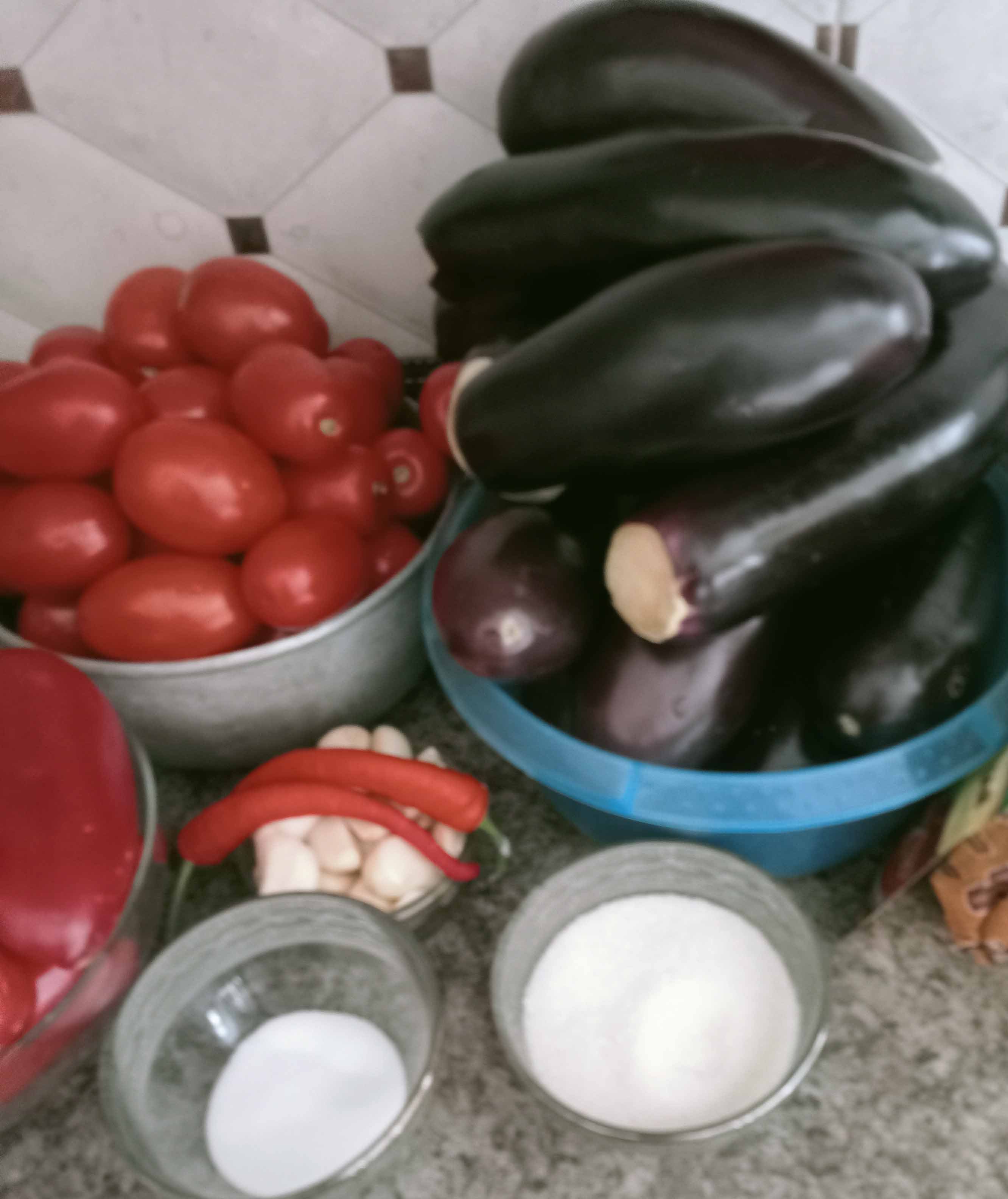 заготовка на зиму из баклажанов со сладким перцем